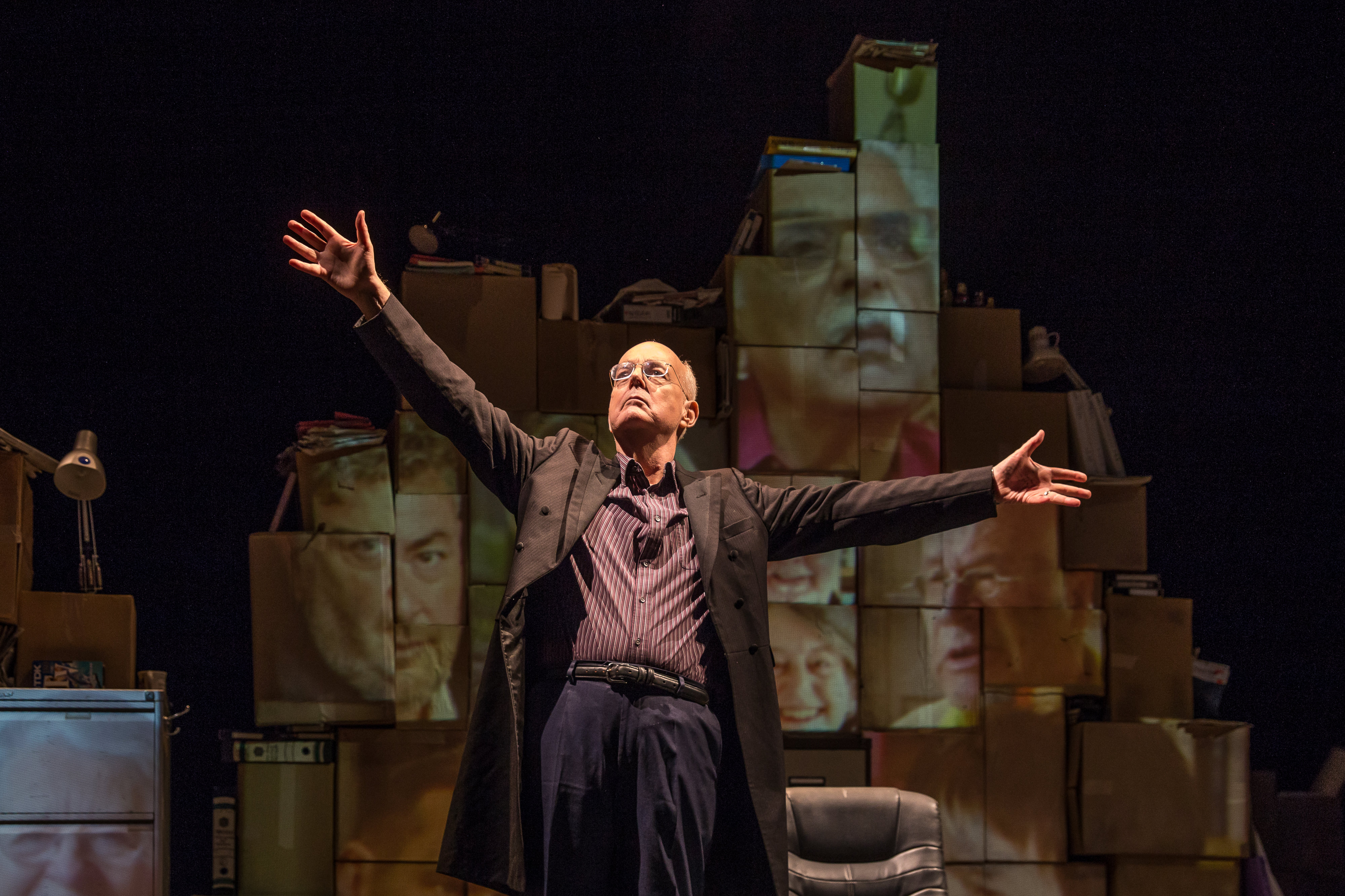 Trying It On | Traverse Theatre