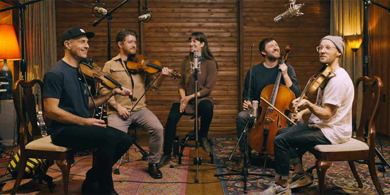 Edinburgh Tradfest: The Fretless with Madeleine Roger | Traverse Theatre